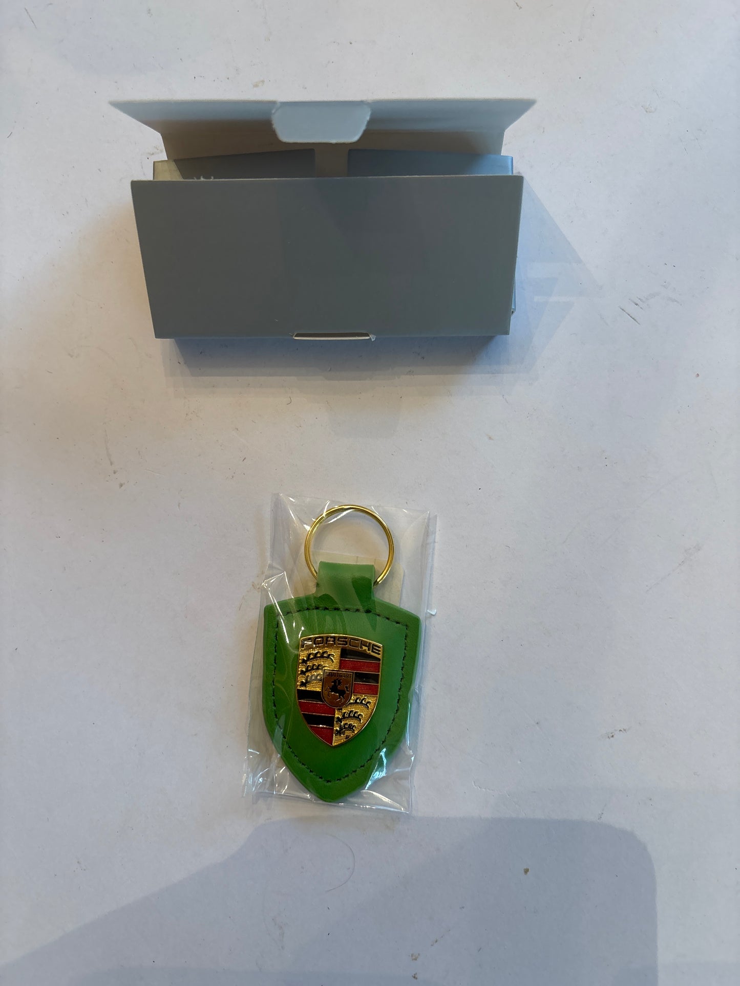 Viper green Porsche Crest keychain – Wind Chimes Outdoor Decor